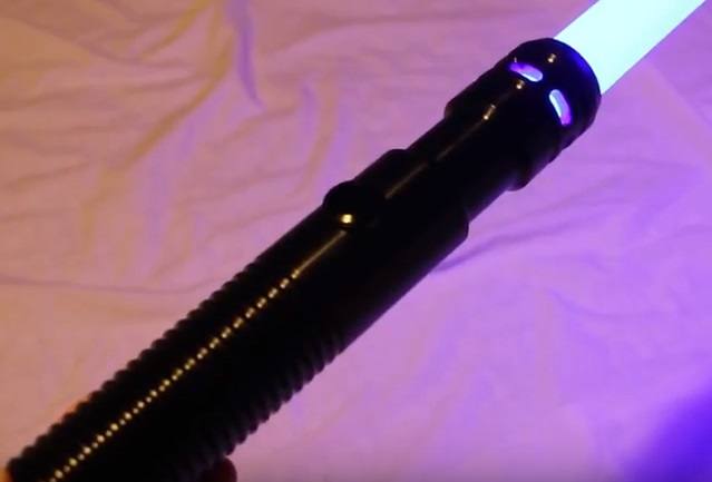 Ultrasabers Dark Apprentice V4 Full review | stunt saber | SaberSourcing